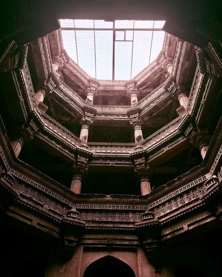 A Morning At Adalaj Ni Vav: Exploring The Melancholic Beauty Of ...